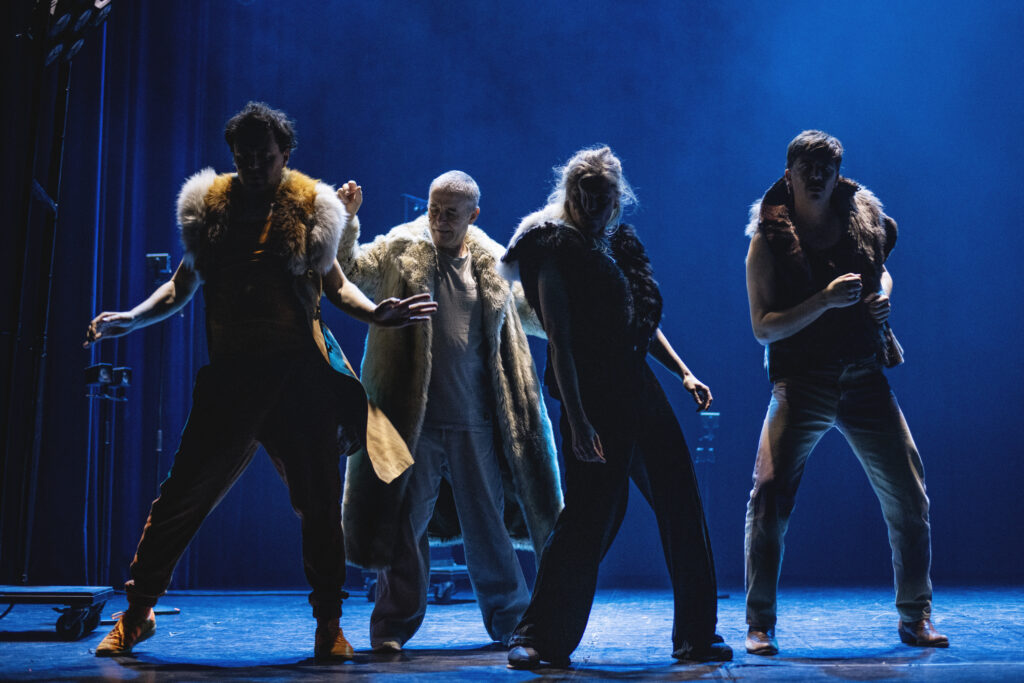 Van den vos die amoc maecte - Dimitri Leue